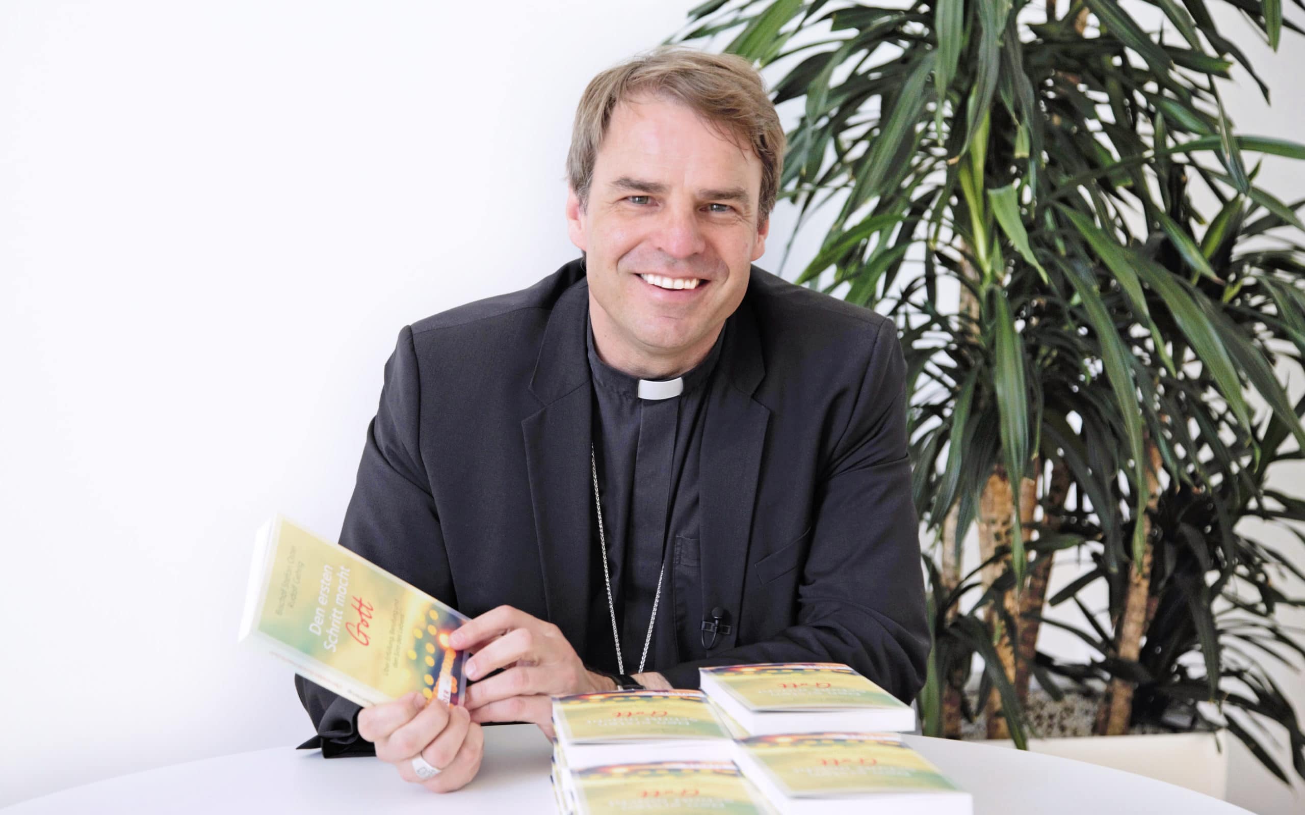 Den ersten Schritt macht Gott - ein neues Interviewbuch - Stefan Oster SDB